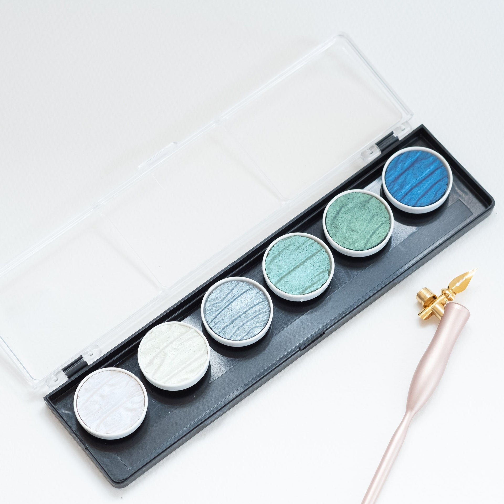 Ocean Blue Finetec Ink Palette – Stunning Blue & Green Metallics – Tom ...